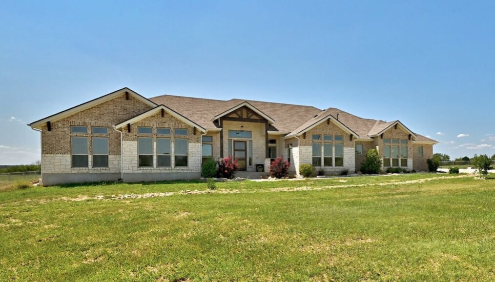Sprawling Ranch Home on Five Acres of Texas Land - Haven Lifestyles