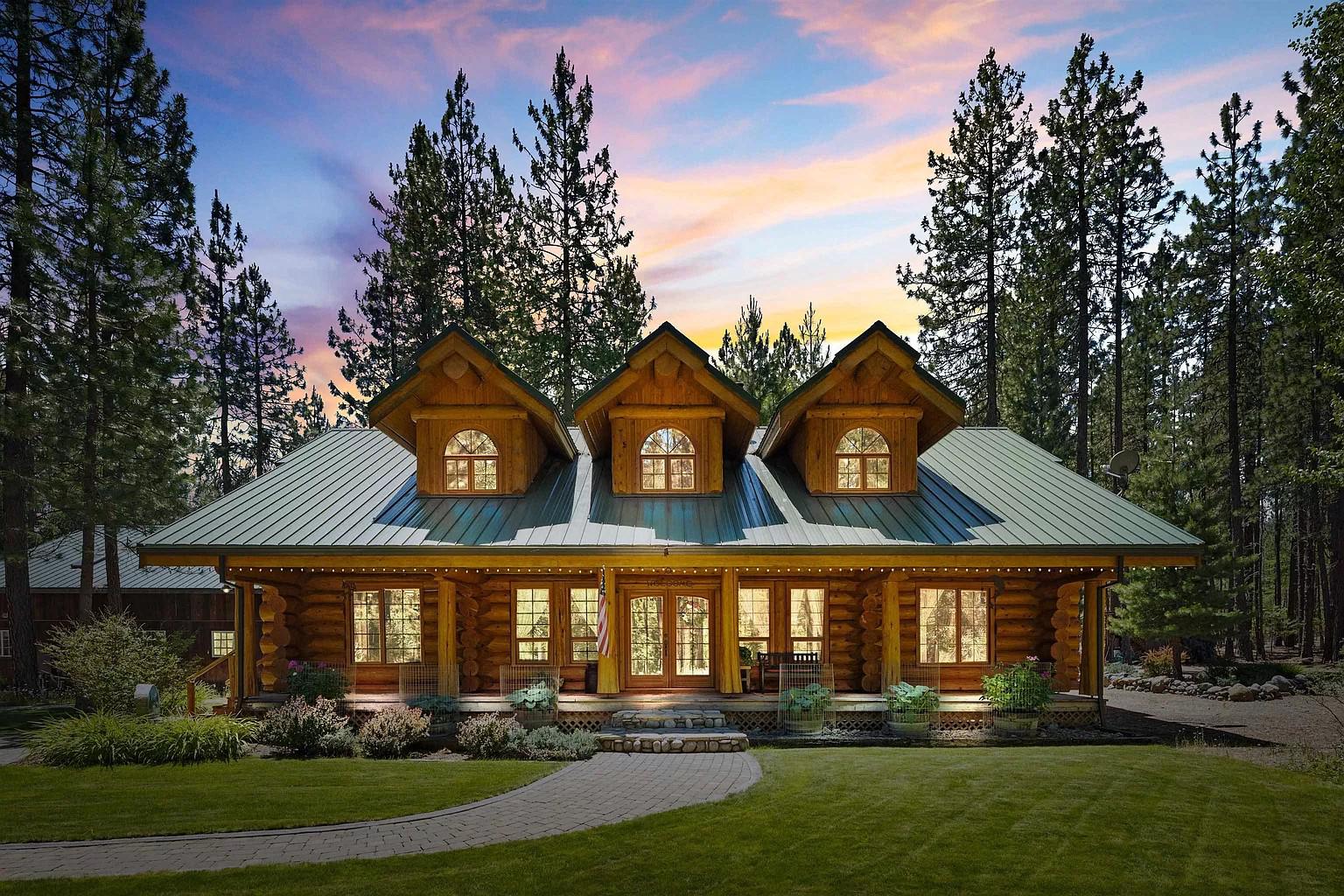 Rustic Private Lodge in California Woods - Haven Lifestyles