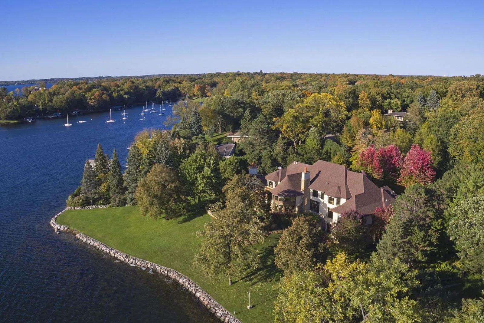 Five Gorgeous Midwestern Homes Currently on the Market - Haven Lifestyles