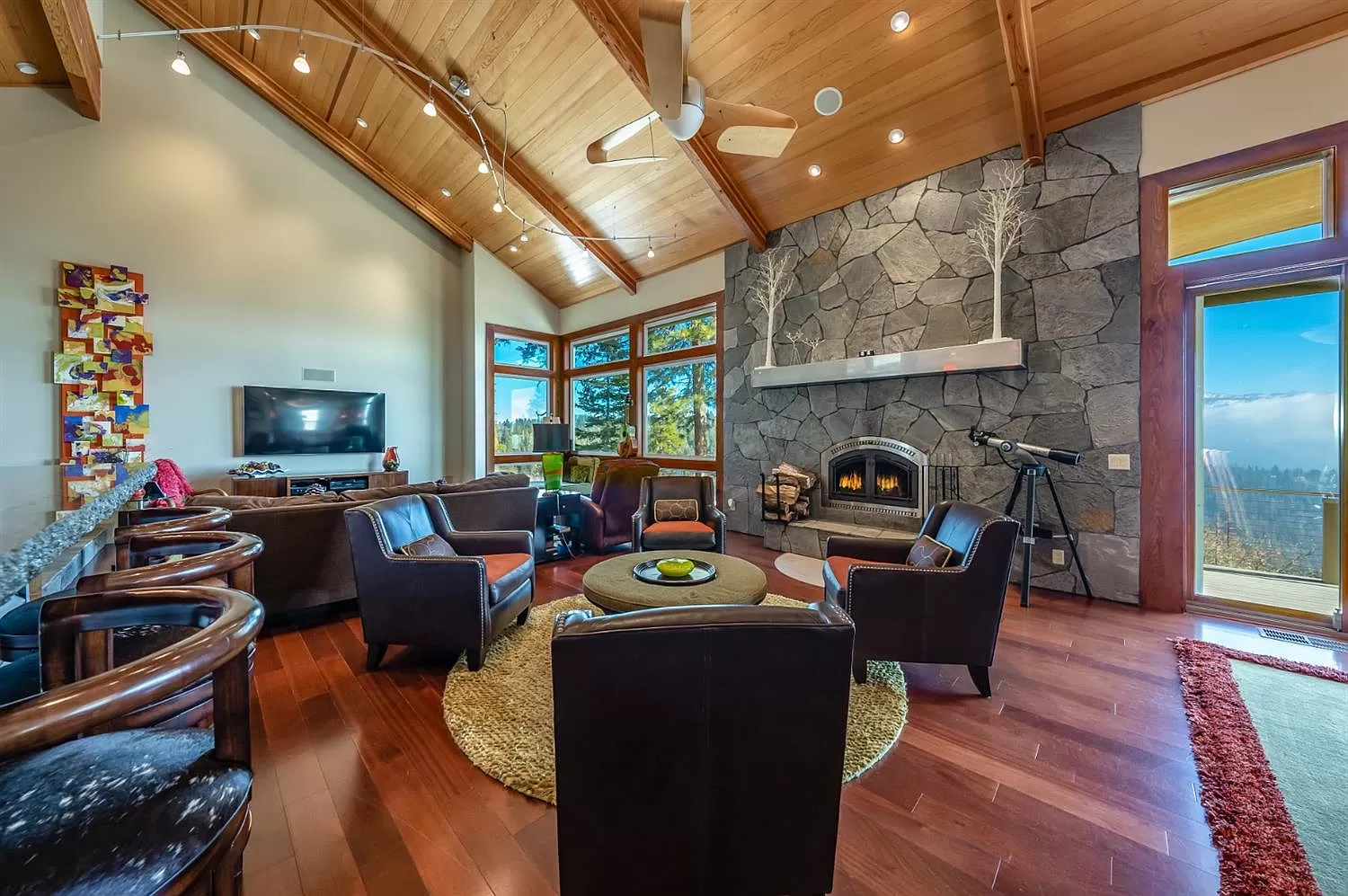 Stunning California Mountain Lodge - Haven Lifestyles