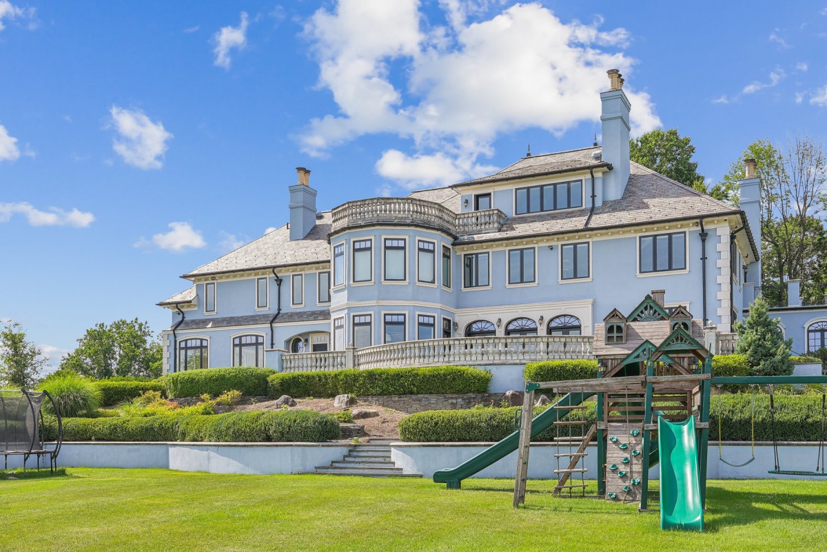 Palatial Estate Inspired by the Palace of Versailles - Haven Lifestyles