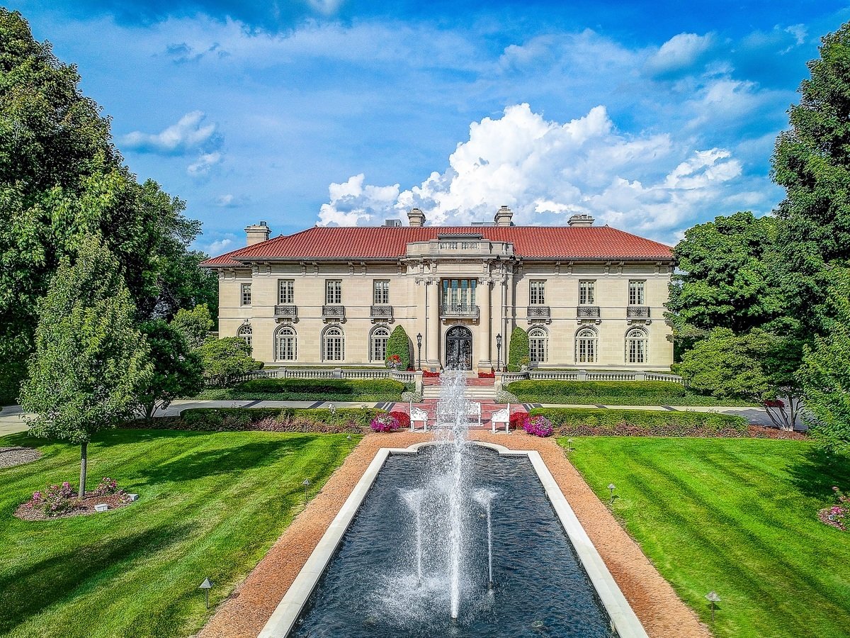 Five Gorgeous Midwestern Homes Currently on the Market - Haven Lifestyles