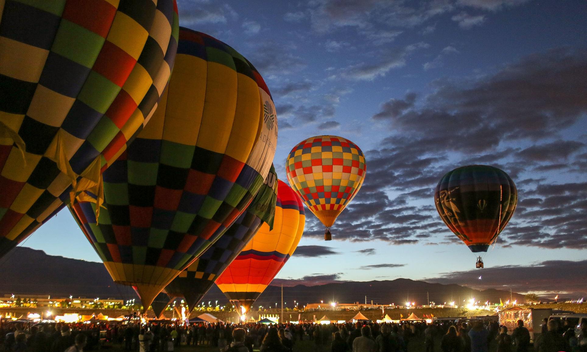 Albuquerque International Balloon Fiesta Returning for 50th Anniversary ...
