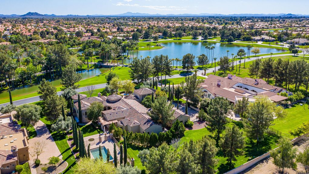 Nine Great Towns Near Phoenix to Settle Down In - Haven Lifestyles