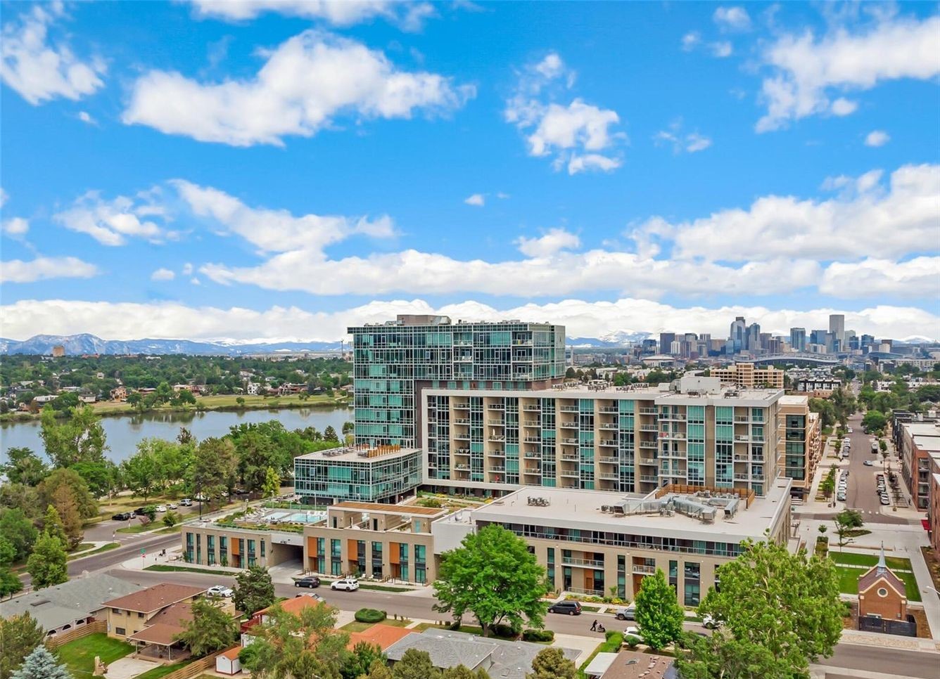 Communities Near Denver with Incredible Views - Haven Lifestyles