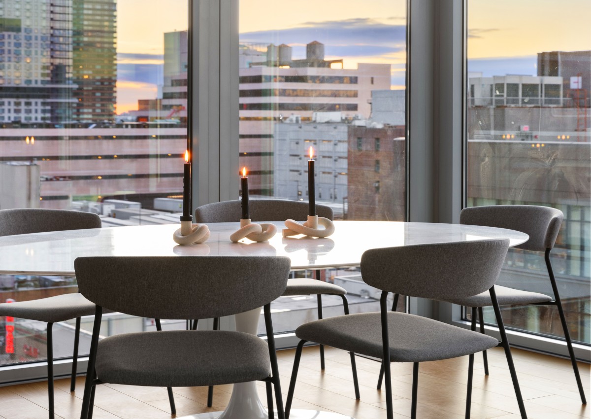 3 Manhattan Residences Offering Spectacular Sunset Views - Haven Lifestyles