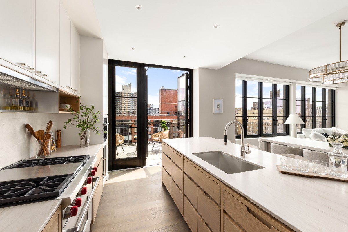Five New York City Condos for Sale with Upscale Open Kitchens - Haven ...