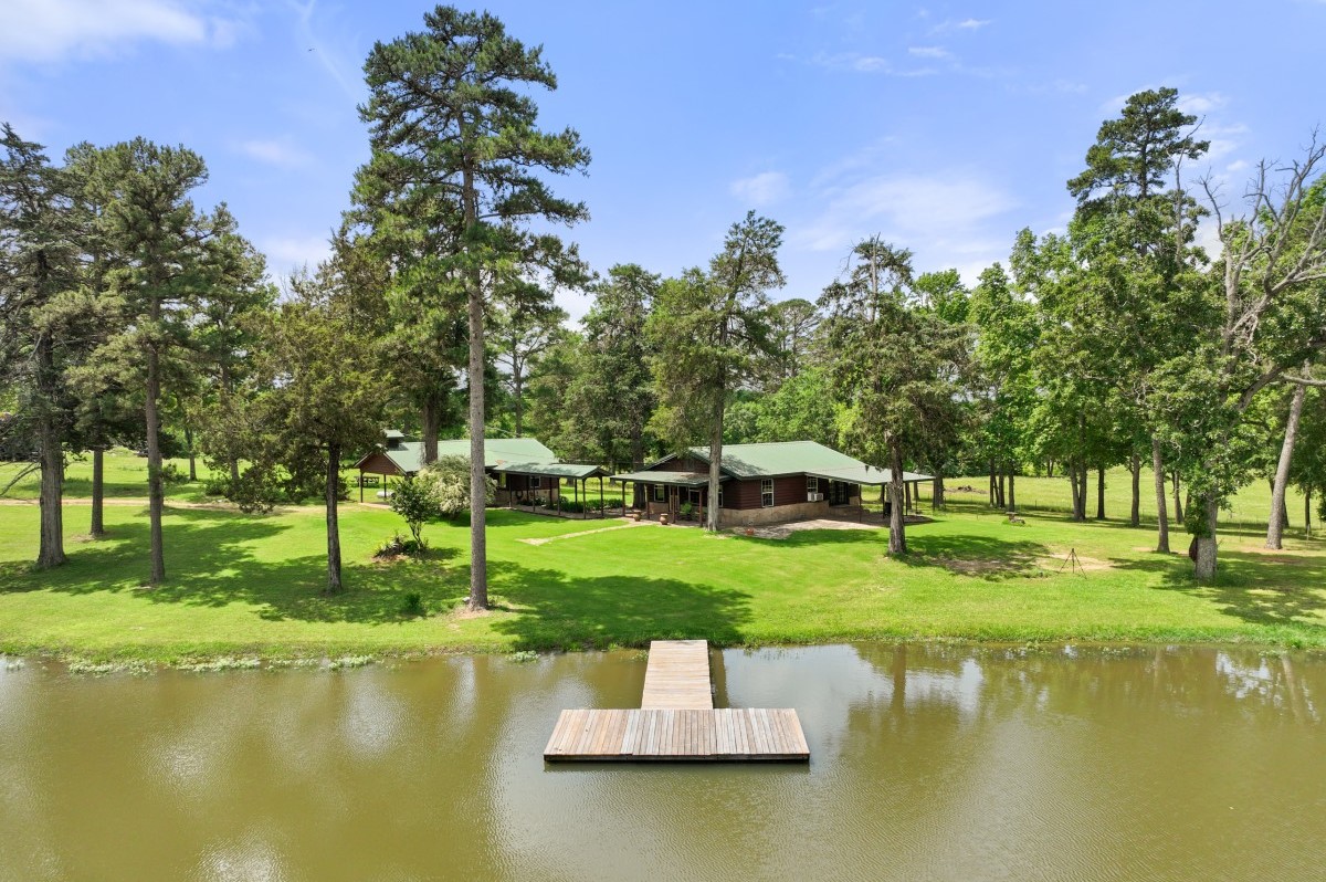 Lavish Countryside Estate Offers Exquisite Texas Living - Haven Lifestyles