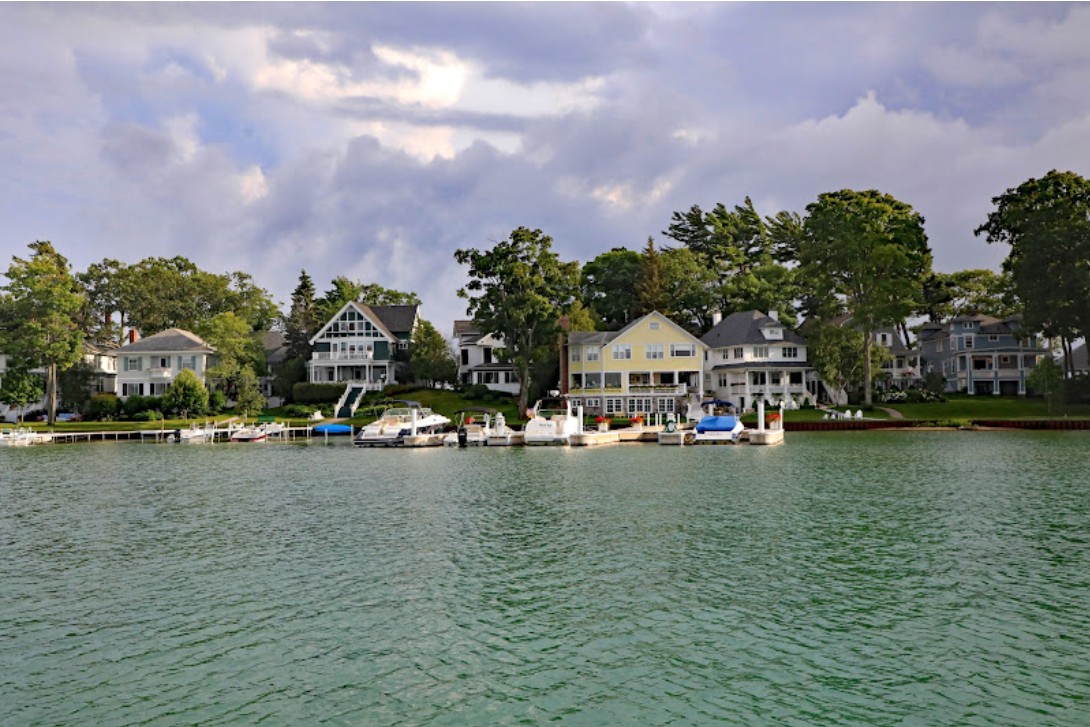 Explore Michigan’s Most Exclusive Lakefront Neighborhoods - Haven ...