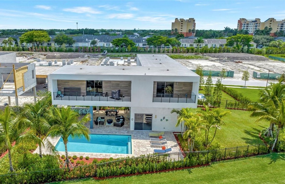 Gorgeous Miami Suburbs That Embody the South Florida Appeal - Haven ...