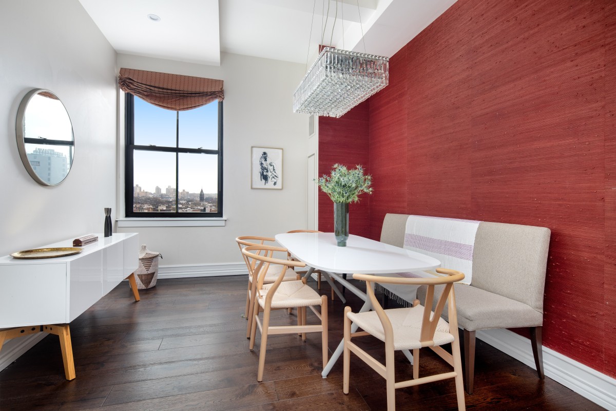 Deck the Walls: Opulent Wallpapers in Luxurious NYC Condos - Haven ...