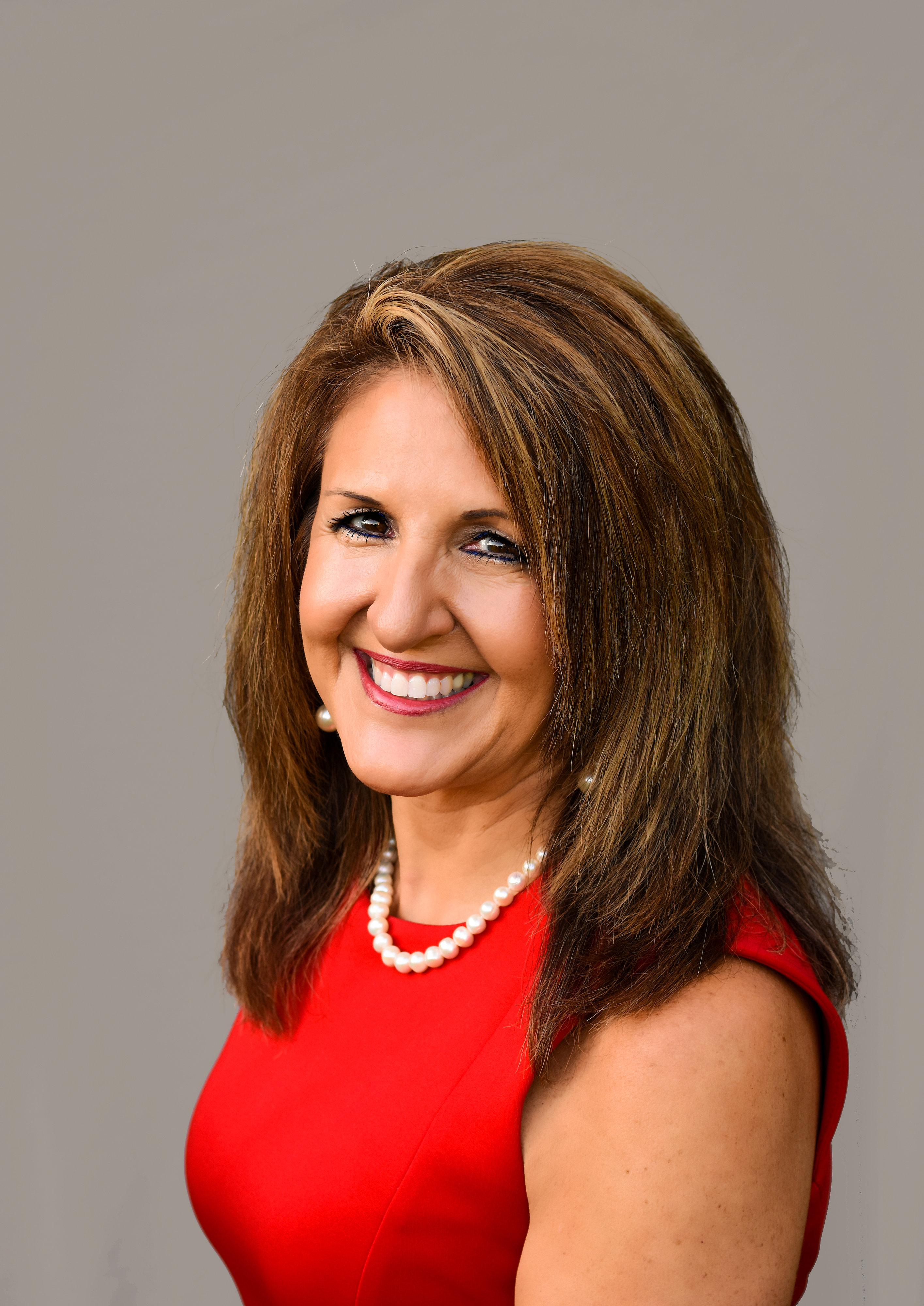 5 Impressive Waterfront Homes on the Market - Haven Lifestyles