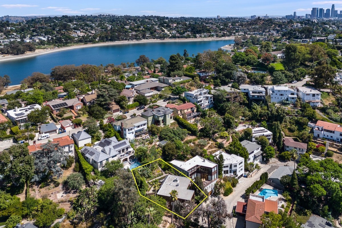 Stunning Former Home of Renowned Architect Richard Holme Listed for $3. ...