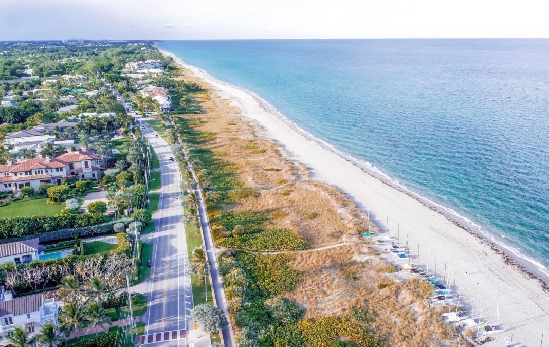 Top Palm Beach Vacation Home Destinations - Haven Lifestyles