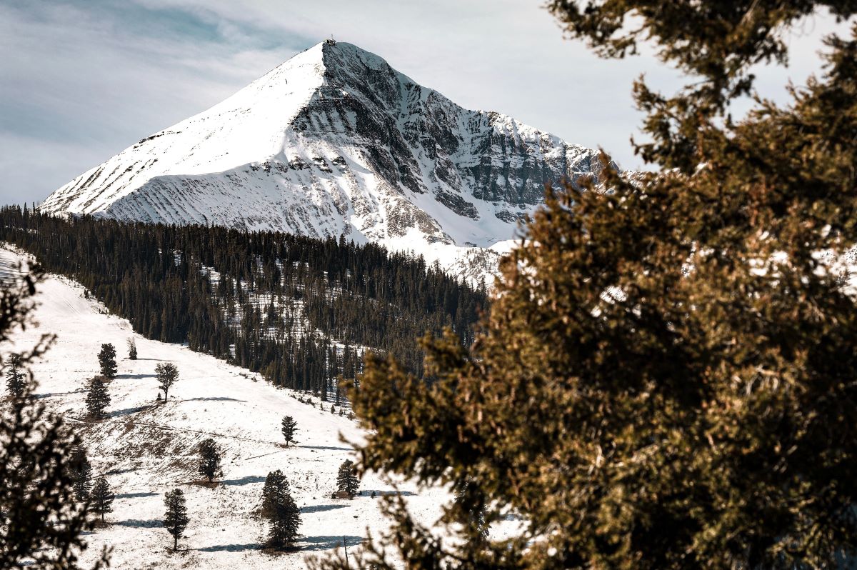 Exploring Some of the Most Stunning Ski Towns in the Mountain West ...