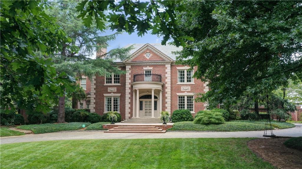 7 Incredible Atlanta Properties On The Market - Haven Lifestyles