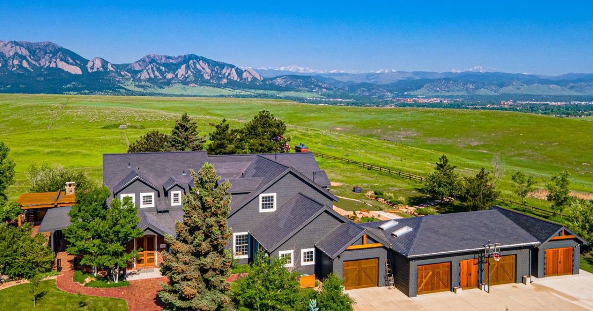 5 Colorado Homes On The Market With Panoramic Views - Haven Lifestyles