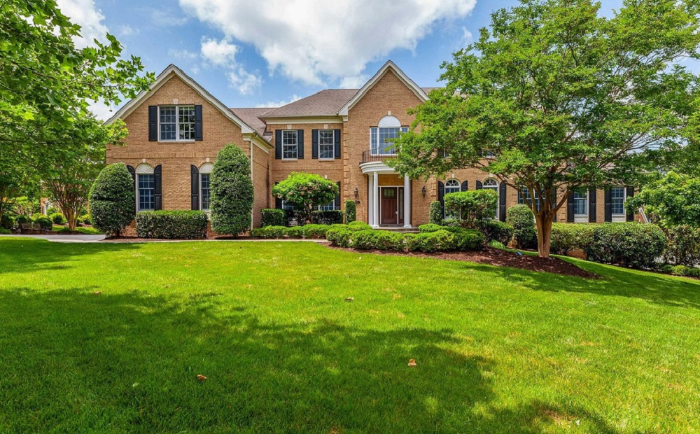 8 Beautiful Brick Homes On The Market - Haven Lifestyles