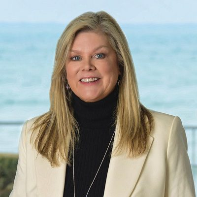 11 Stunning Waterfront Homes for Sale in Michigan - Haven Lifestyles