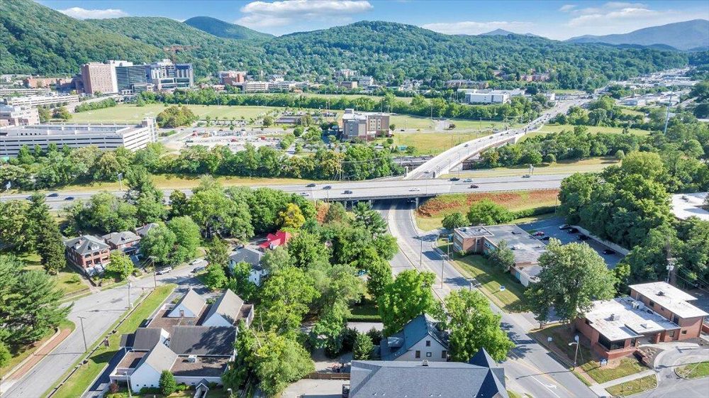 6 Charming Homes Available in Virginia - Haven Lifestyles